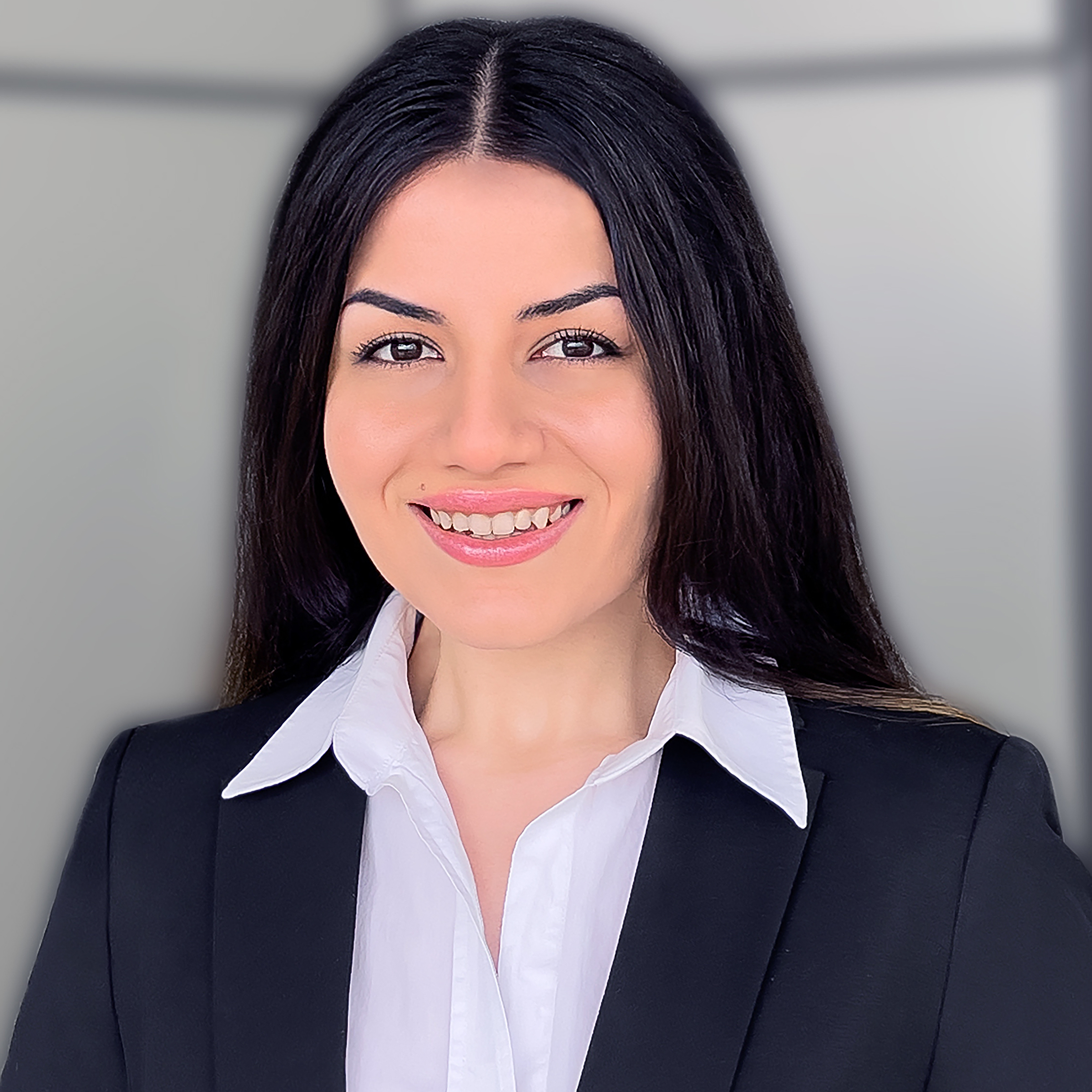 Student Spotlight: Mehrnaz Sabet - Graduate School : Graduate School